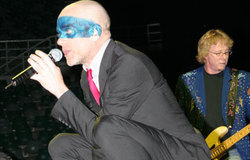 All Four R.E.M. Members Reunite for One Song - Noise11.com