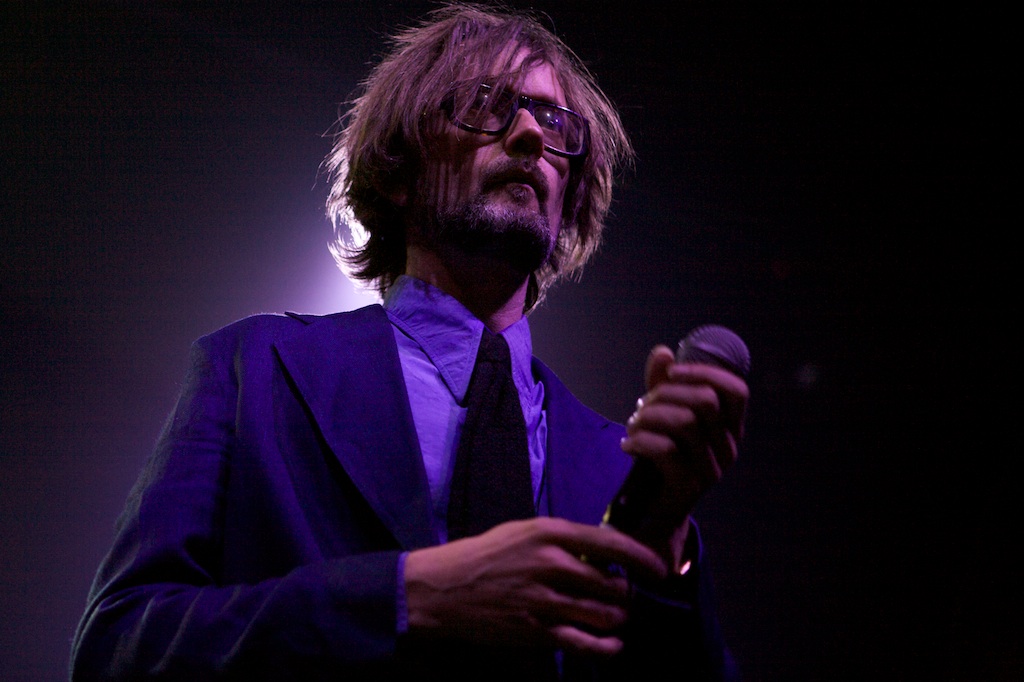 Check Out Jarvis Cocker 'Dear Alien (Who Art In Heaven' - Noise11.com