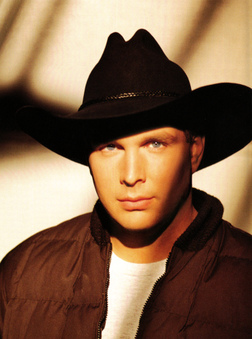 Garth Brooks Still Biggest Selling Artist Of SoundScan Era - Noise11.com