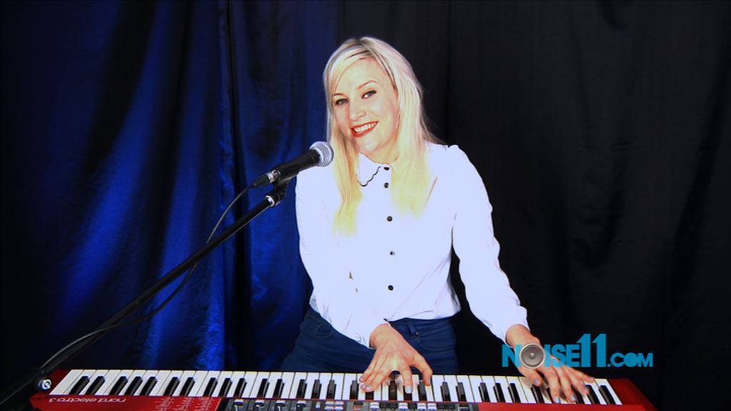 Lisa Crawley - Elizabeth - Noise11.com