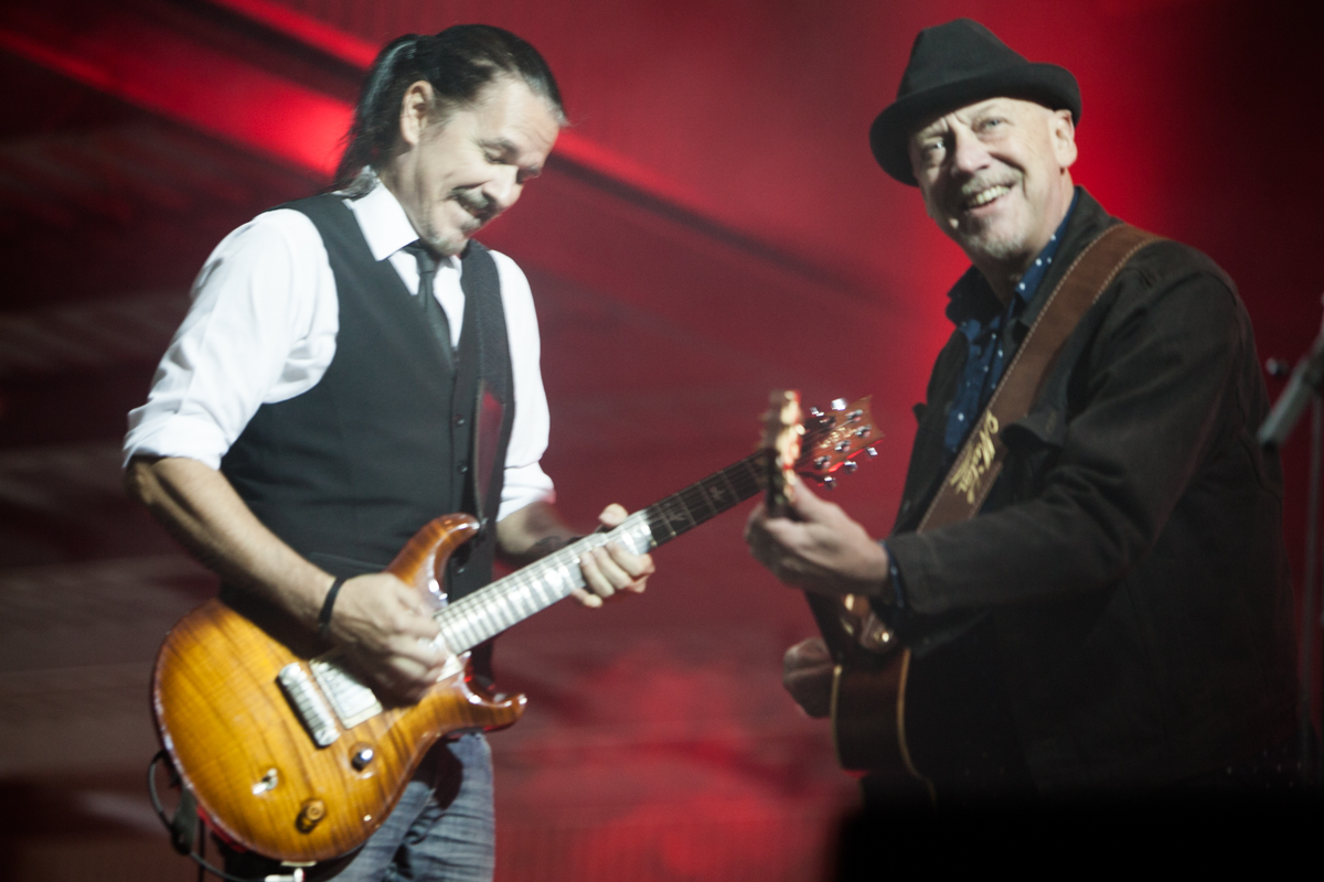 Russell Morris Scores The Highest Debut Of His 48 Year Career - Noise11.com