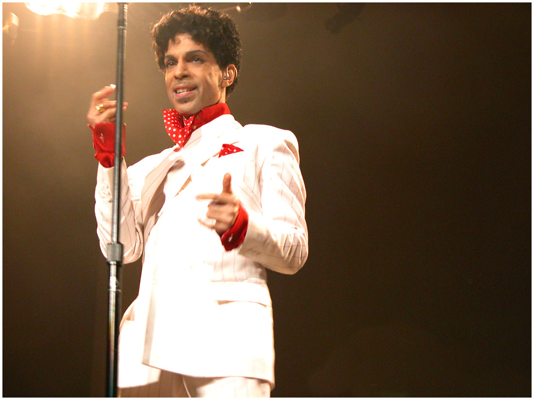 Prince Estate Finally Settles After 6 Years - Noise11.com