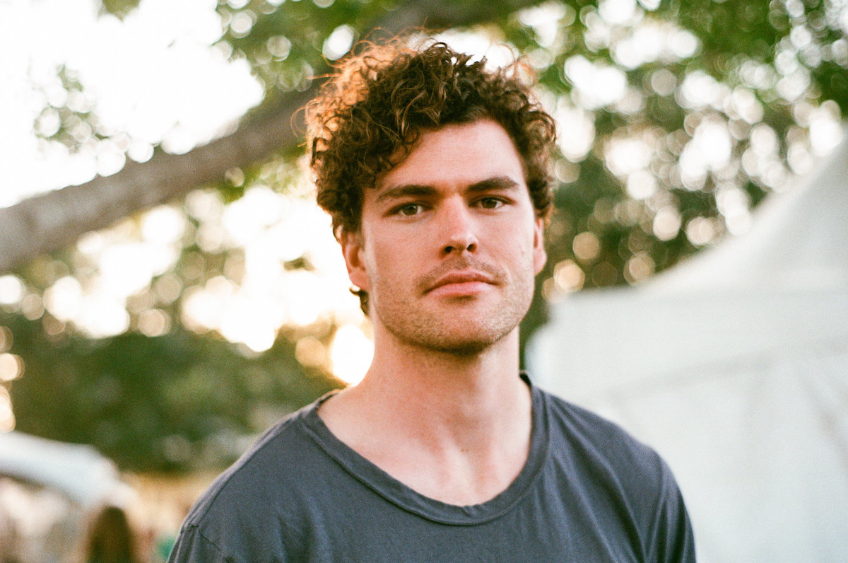 Vance Joy Covers The Pogues ‘Fairy Tale of New York’ - Noise11.com