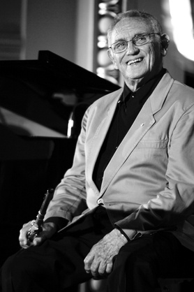 Australian Jazz Legend Don Burrows Passes Away At Age 92 - Noise11.com