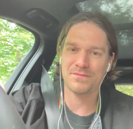 Jesse Wood Leaves Reef - Noise11.com