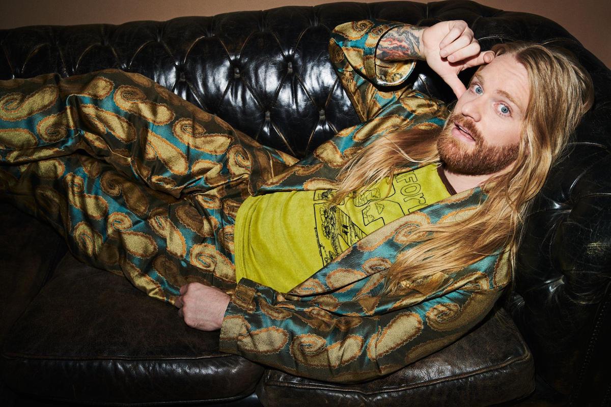 Sam Ryder and Sir Brian May ‘Fought & Lost’ Premieres In ‘Ted Lasso ...