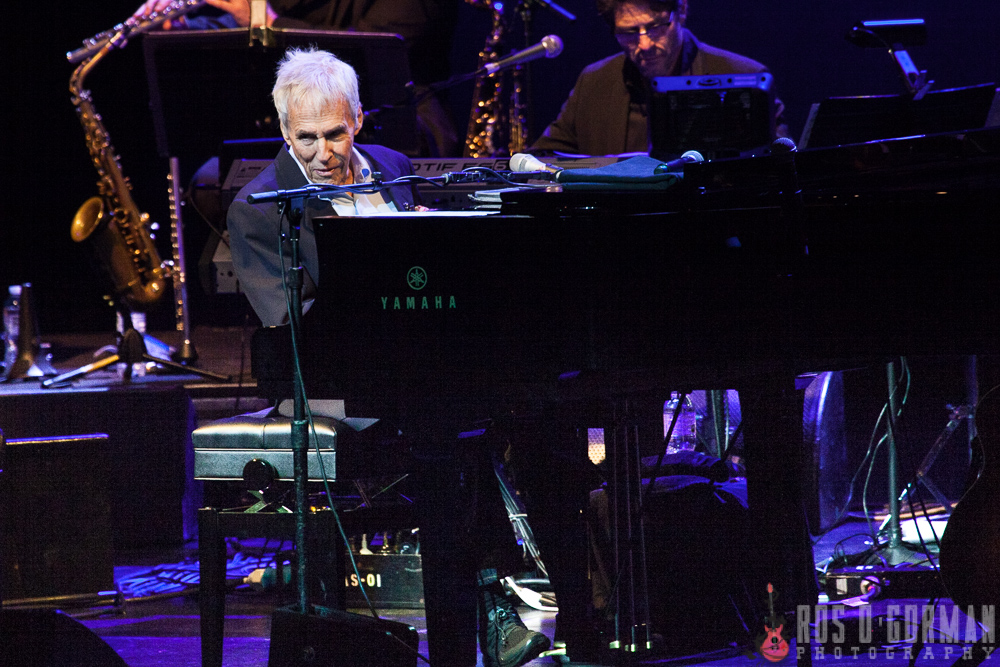 Songwriting Genius Burt Bacharach Dies At Age 94 - Noise11.com