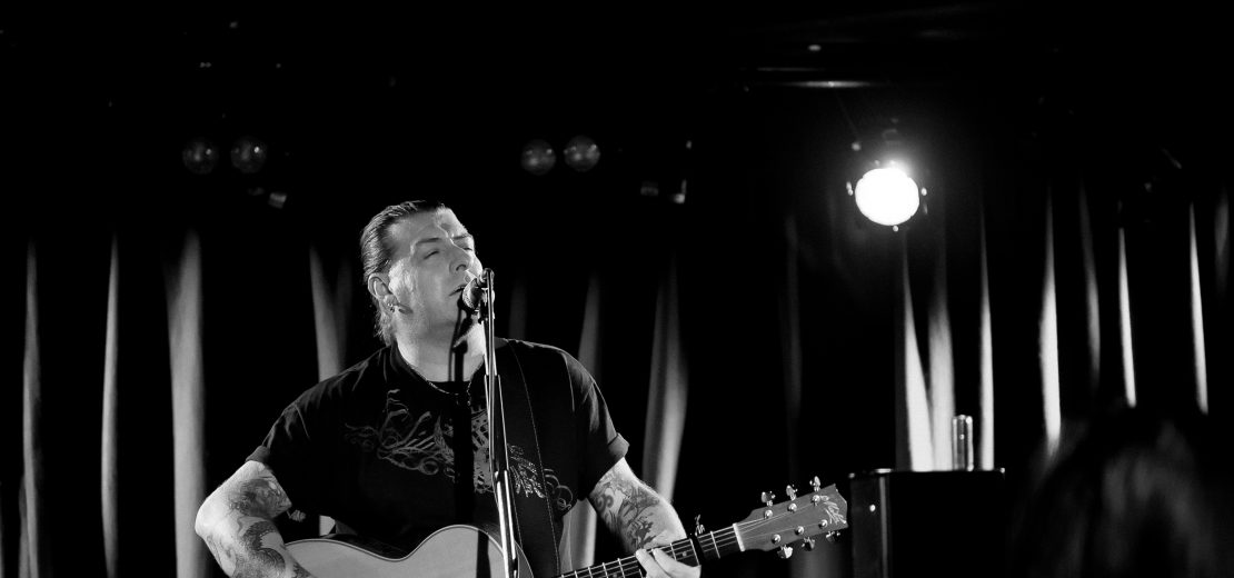 Paul Woseen Of The Screaming Jets Has Died At Age 56 - Noise11.com