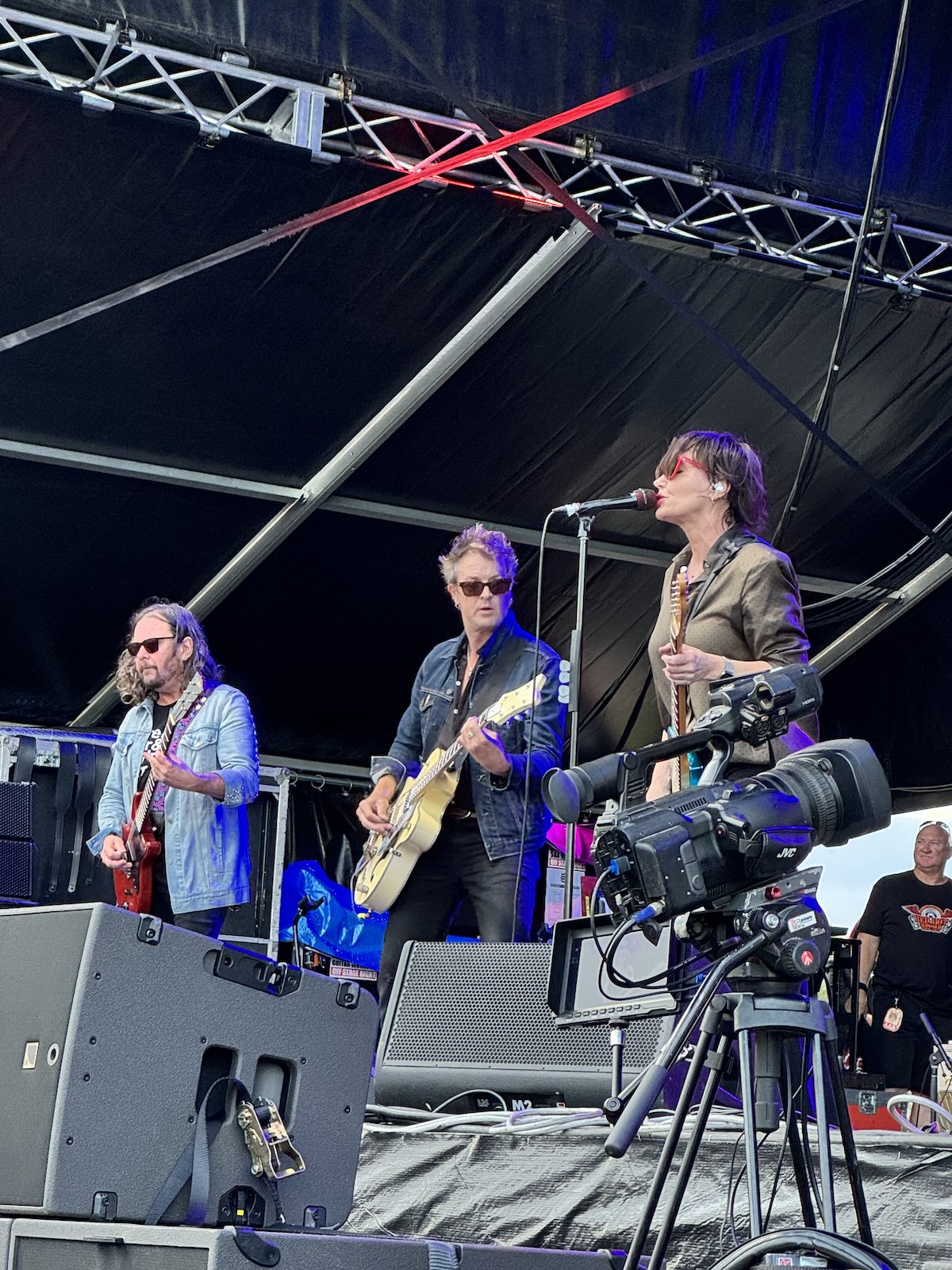 Chris Cheney Joins Baby Animals For Motorhead Classic At Red Hot Summer ...