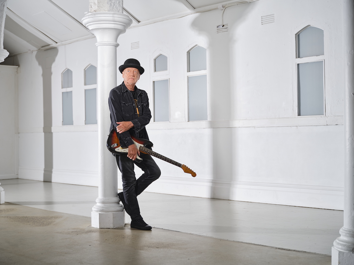 Russell Morris Farewells Fans With ‘End of the Beginning’ - Noise11.com