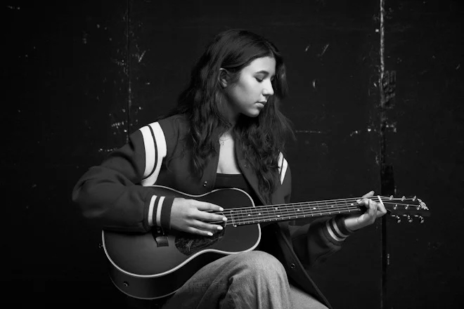 Ruby Rodgers Premieres ‘Family Tree’ from ‘Crisis’ EP - Noise11.com