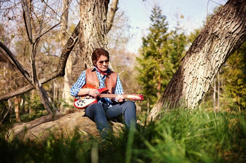 John Fogerty Shares New Solo Versions of CCR Classic ‘Born On the Bayou ...