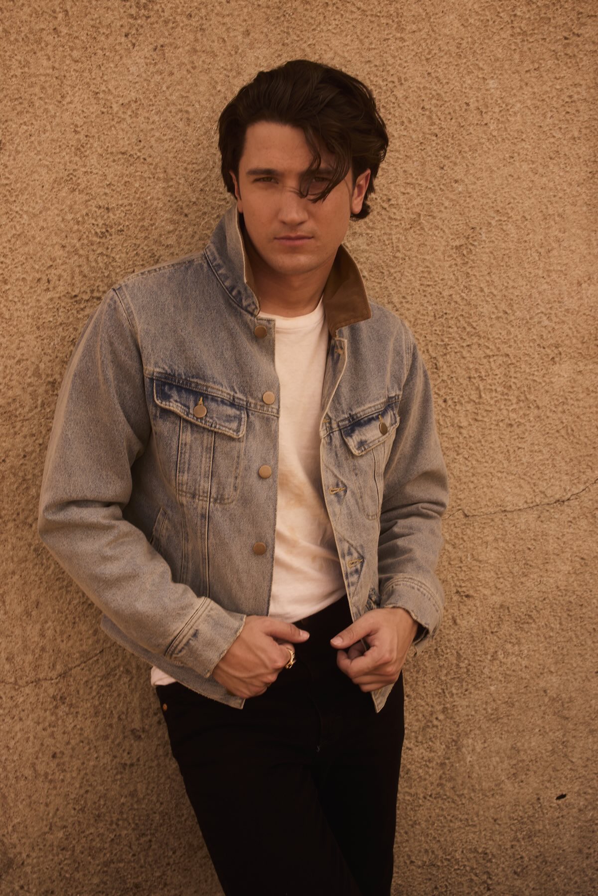 Drake Milligan Drops New Song Tumbleweed, Books Nashville Headline Show ...