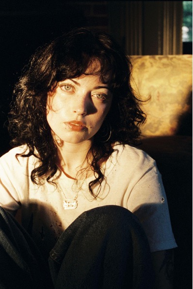 Violet Grohl Signs With Republic Records And Releases New Music ...